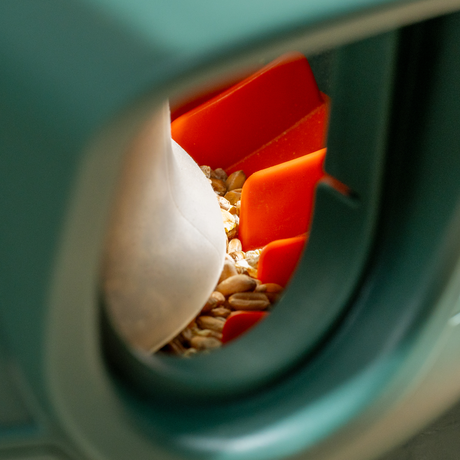 Omlet No Waste Chicken Feeder | Omlet